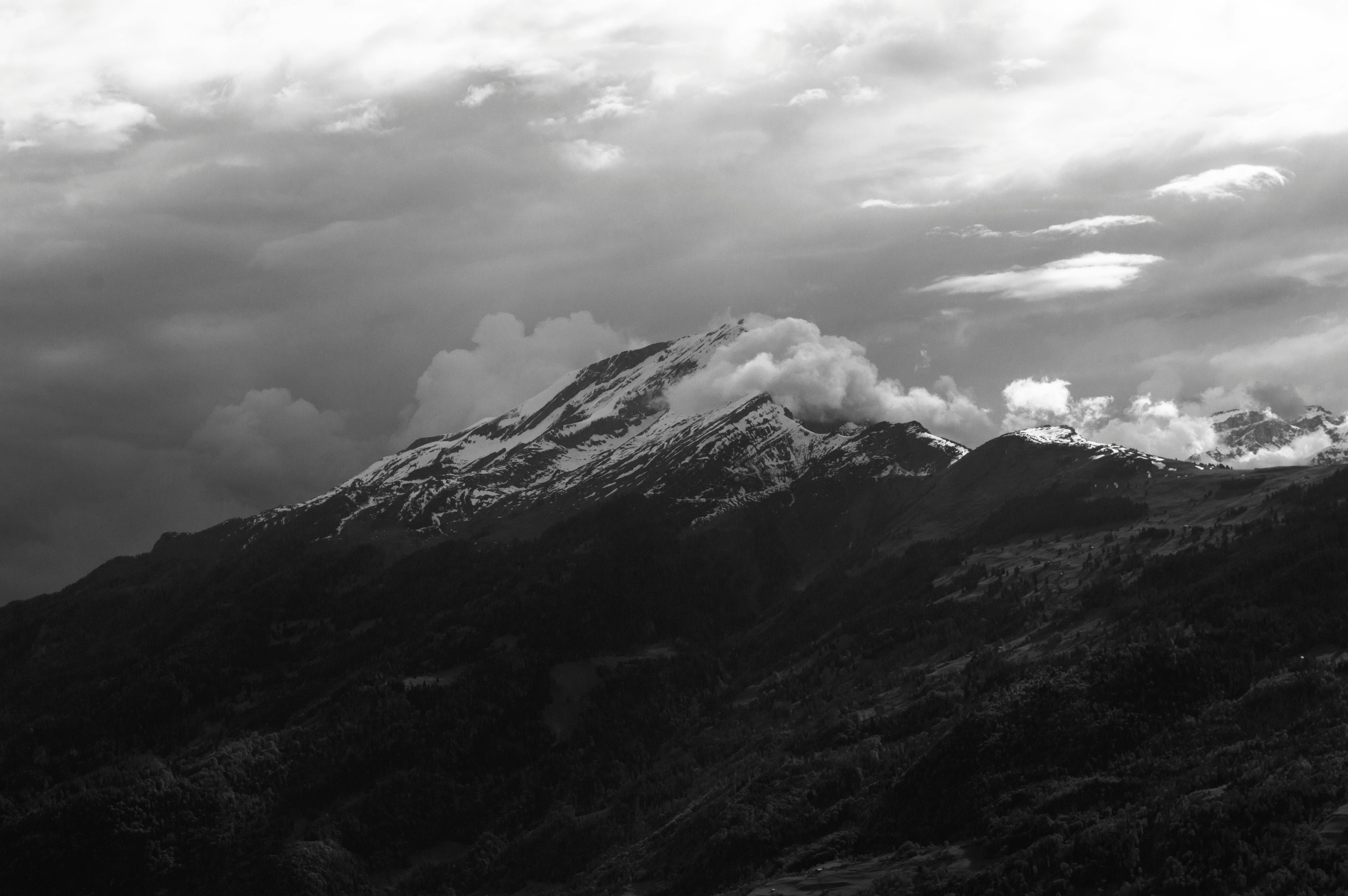 Jordan Lin – Photoshop, Illustrator and More